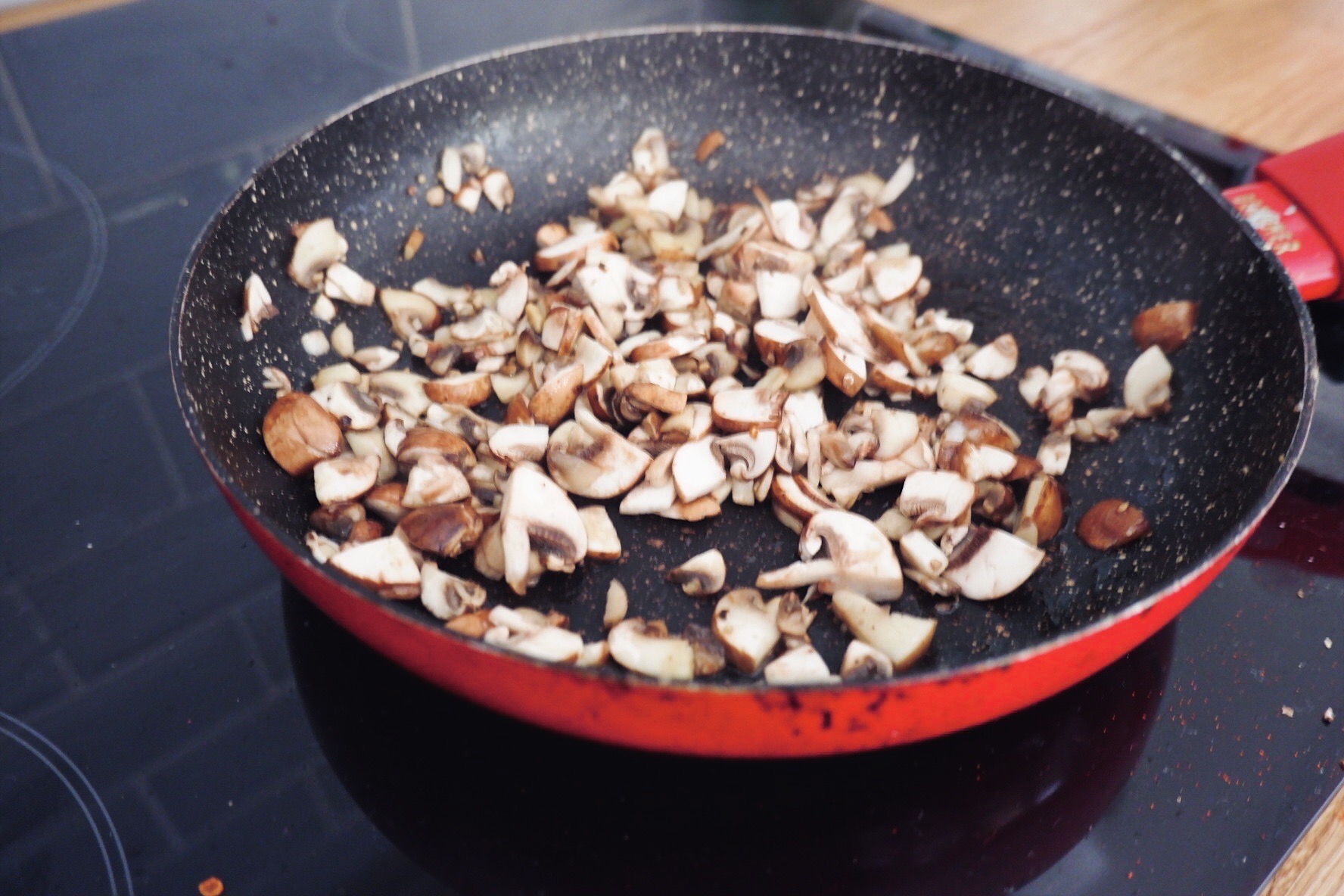 Mushroom, Spinach & Ricotta Puff Pastry | Slapdash Cooking